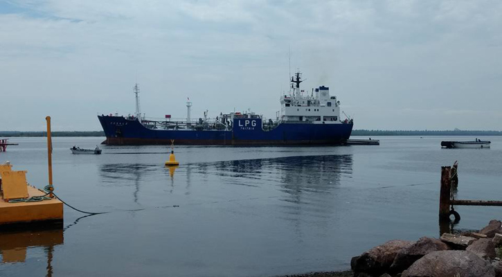 Llegaría barco con gas este miércoles por la noche a Pichilingue Llegaría barco con gas este miércoles por la noche a Pichilingue
