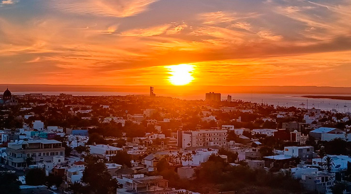 Más de 40° y algunas lluvias para esta semana en regiones de BCS Más de 40° y algunas lluvias para esta semana en regiones de BCS